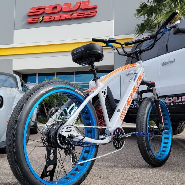 Shop the SPEEDSTER STREET LIFE tire collection - e-bike ready, PerfC ...